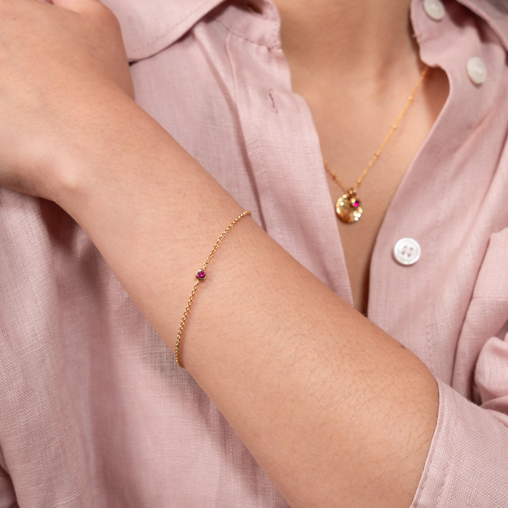 Single Ruby Dewdrop Chain Bracelet