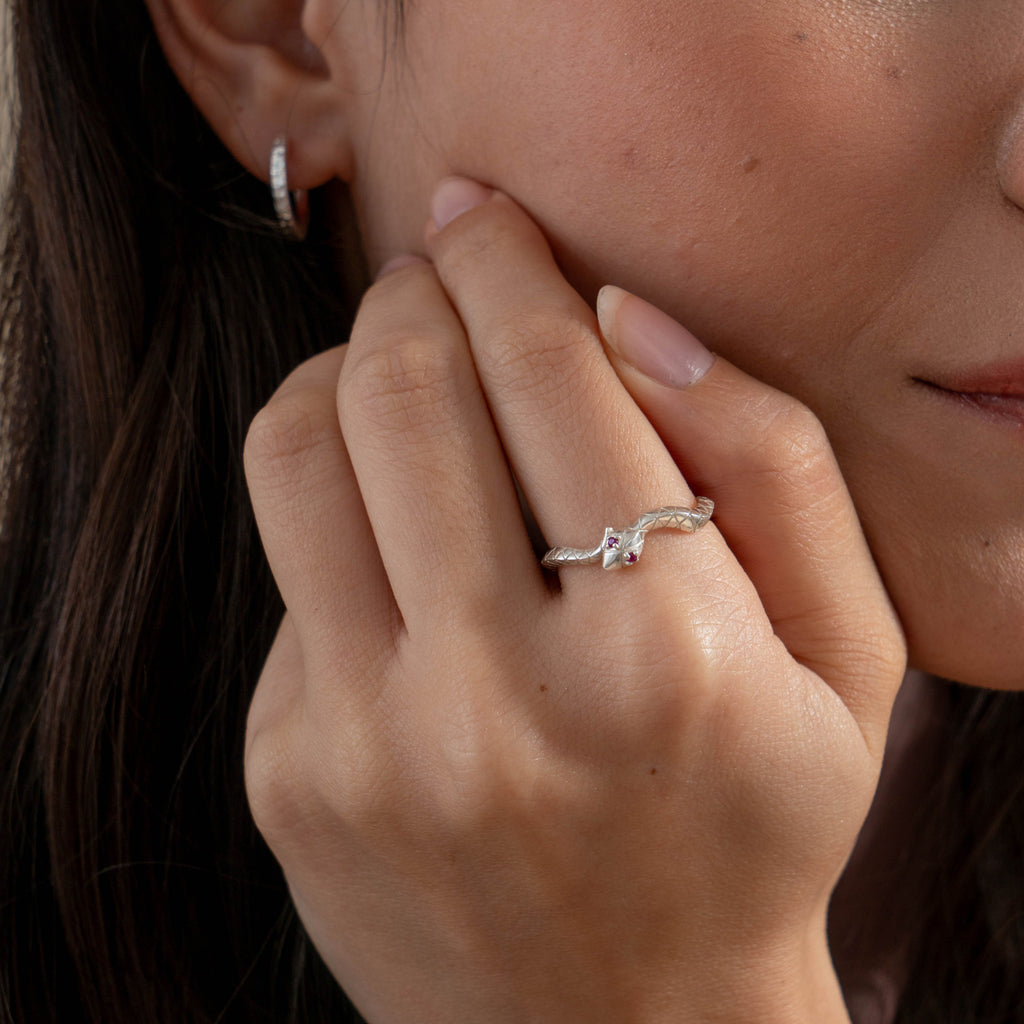 Fearless Snake Twinkle Ring